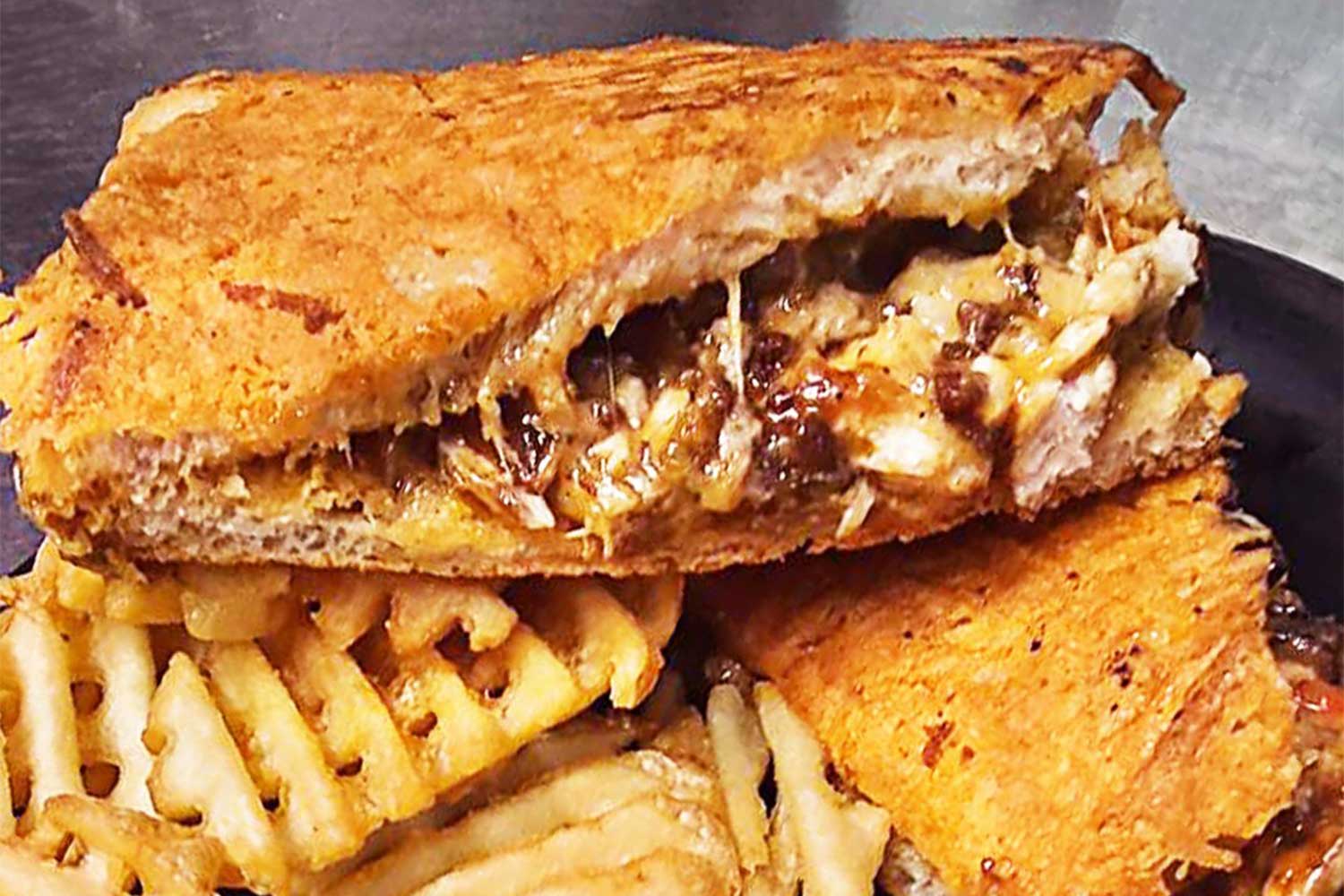 Eat Cheese, Feed Local – Eugene Weekly