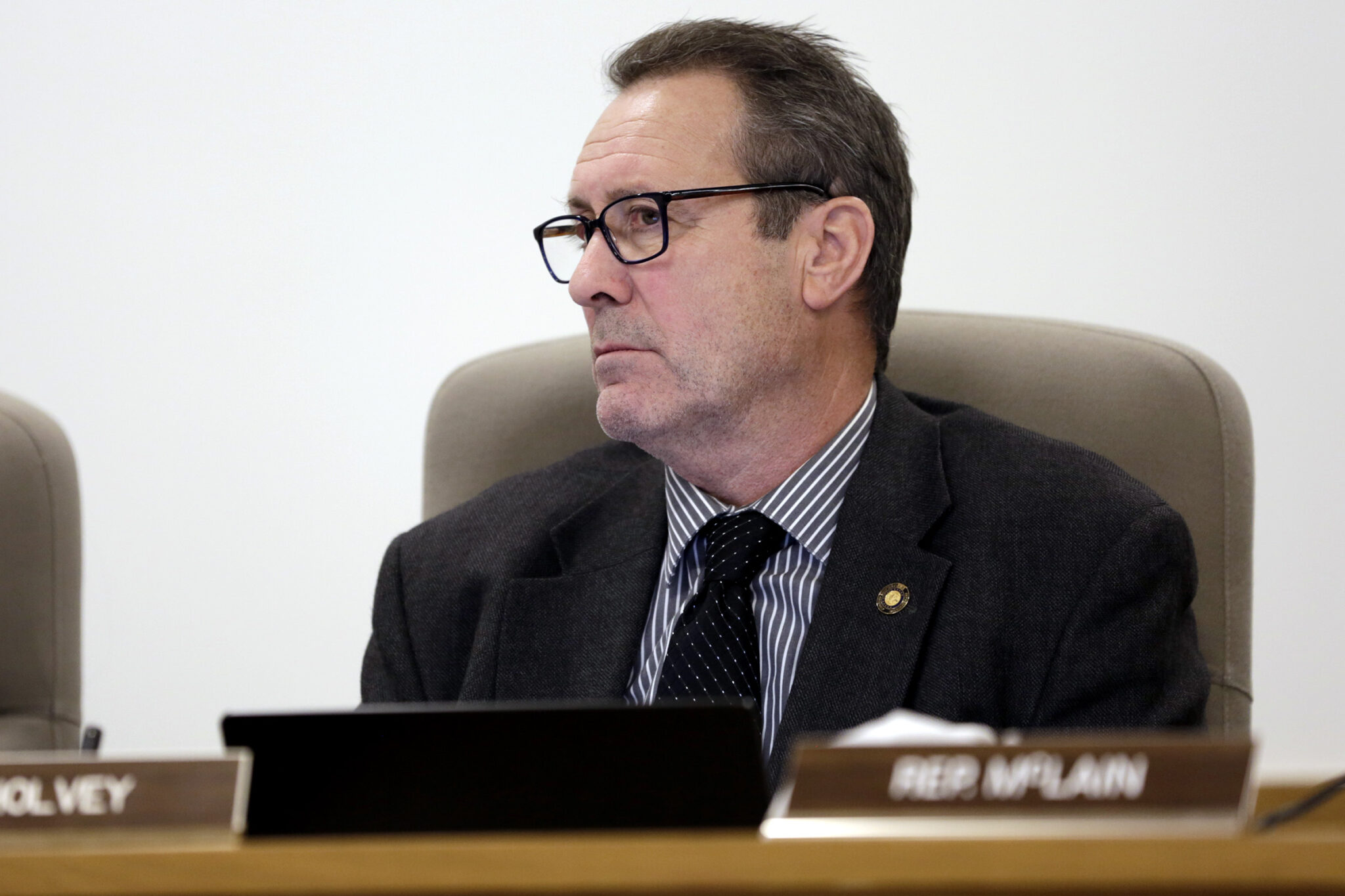 Longtime Oregon state Rep. Paul Holvey retiring, Democrat Doyle Canning ...