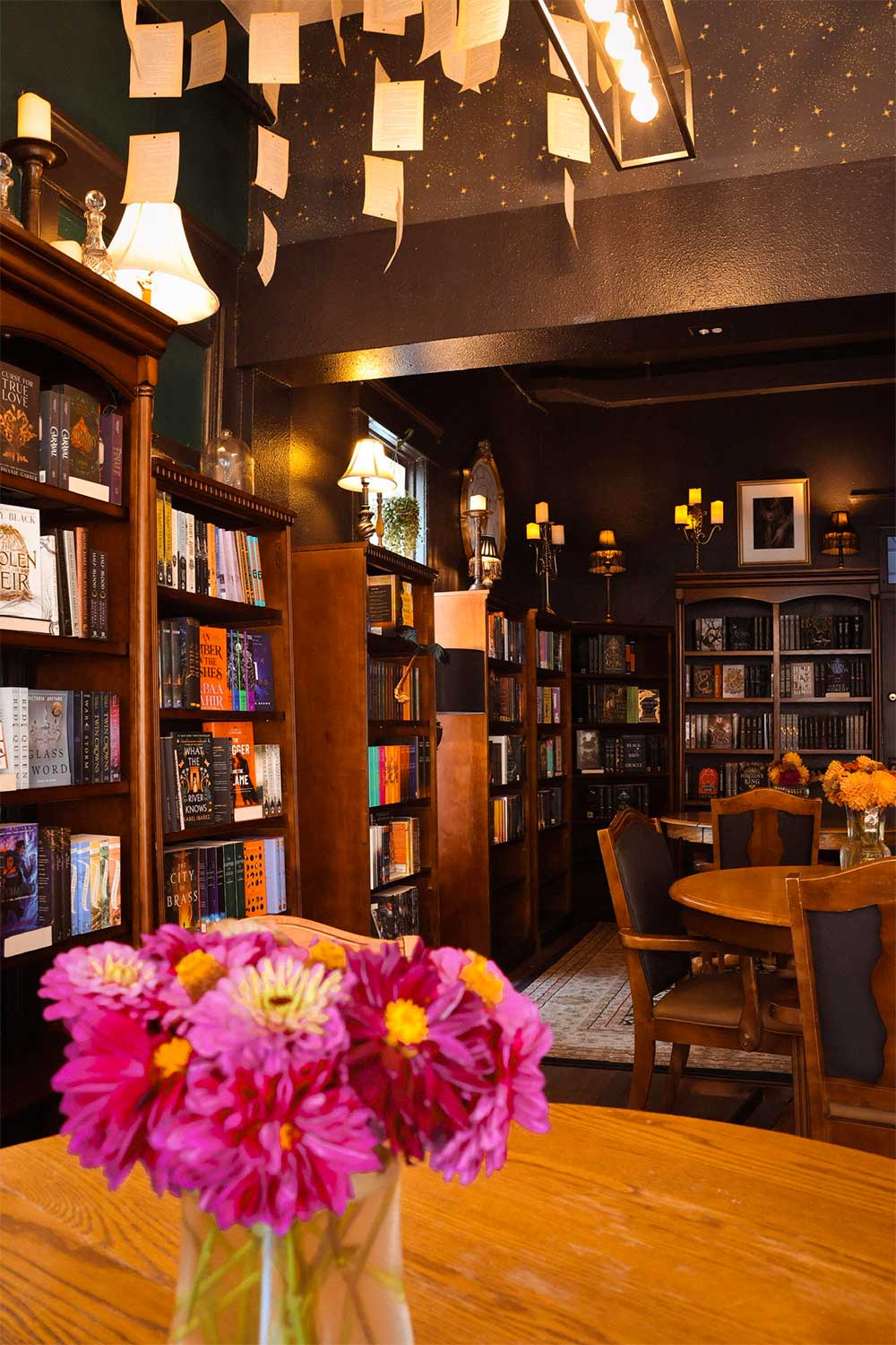 Romancing the Store – Eugene Weekly