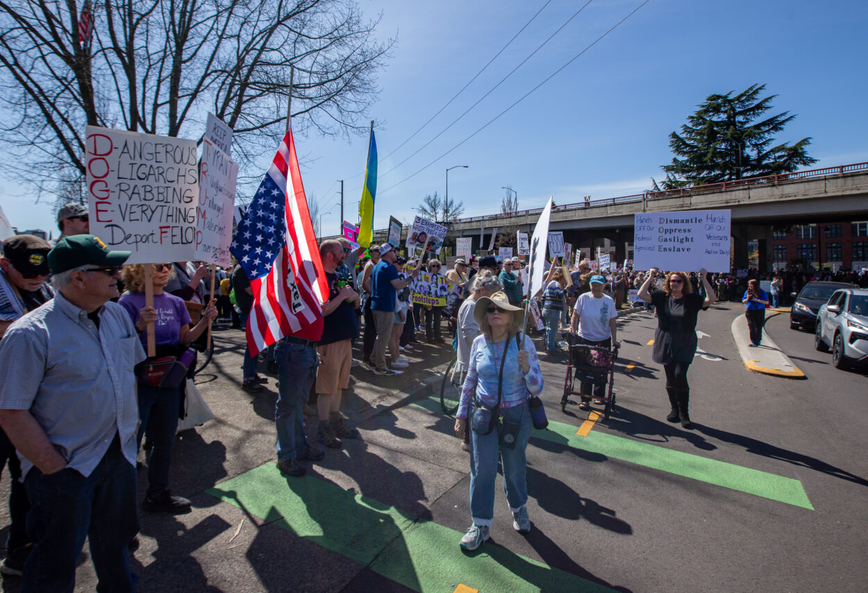 Eugene Weekly – We've got issues.